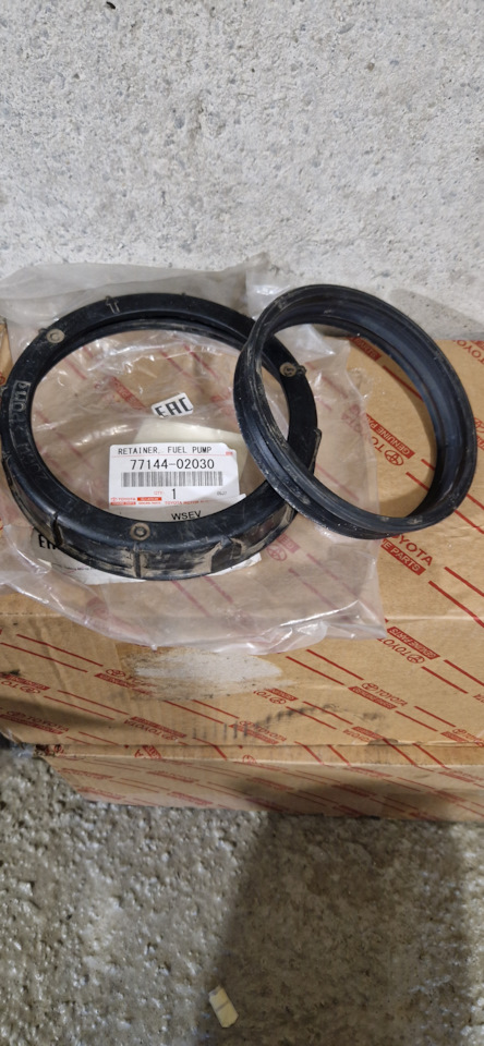 7702002070 Насос топливный TOYOTA LEXUS | Запчасти на DRIVE2