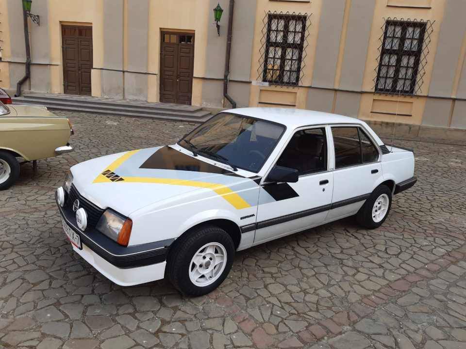 OPEL ASCONA C 1.8 S Berlina — Opel Ascona C, 1,8 л., 1982 года | покатушки | DRIVE2