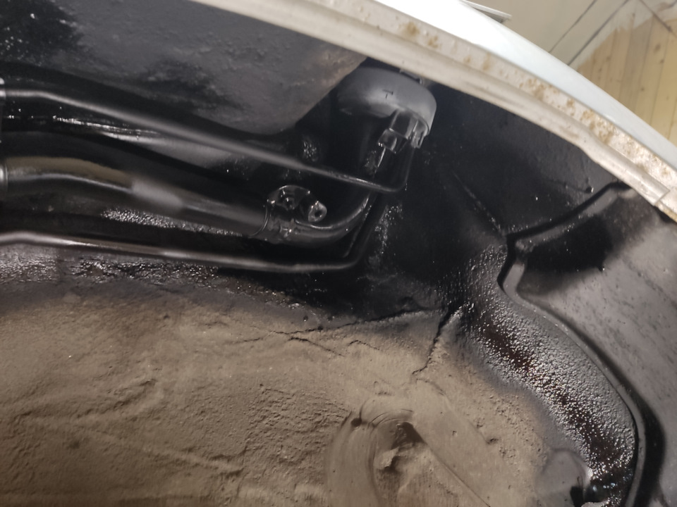 Горловина бака — Toyota RAV4 (III), 2 л, 2010 года | поломка | DRIVE2