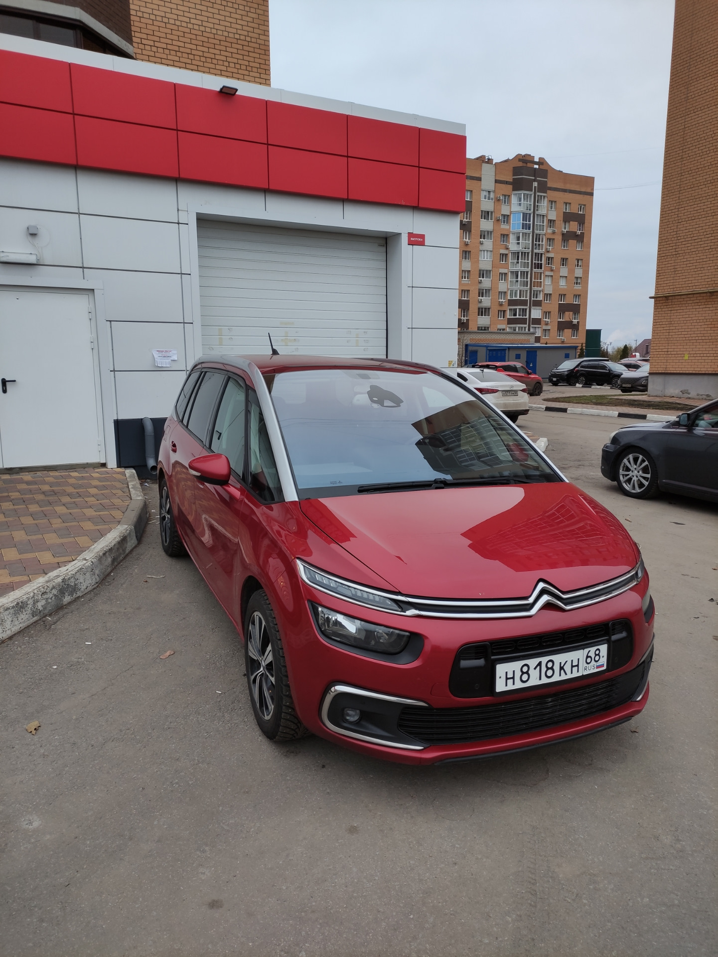 Фотки намытого, сочного, красного🤤🤤🤤 — Citroen Grand C4 Spacetourer, 1,5 л, 2019 года | просто ...