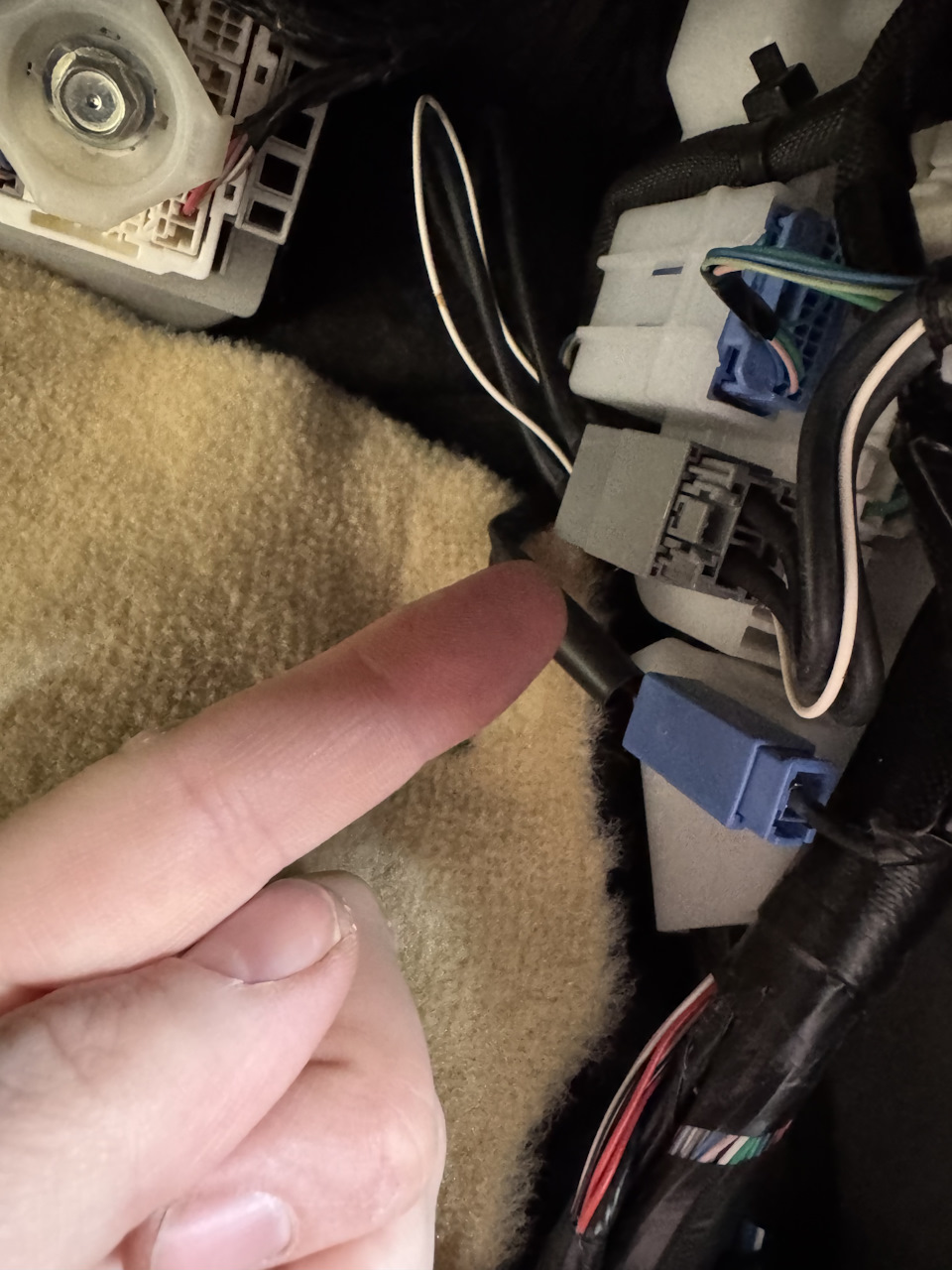 Пропал звук B15D0 — Lexus LX (URJ200/URJ201), 5,7 л, 2013 года ...