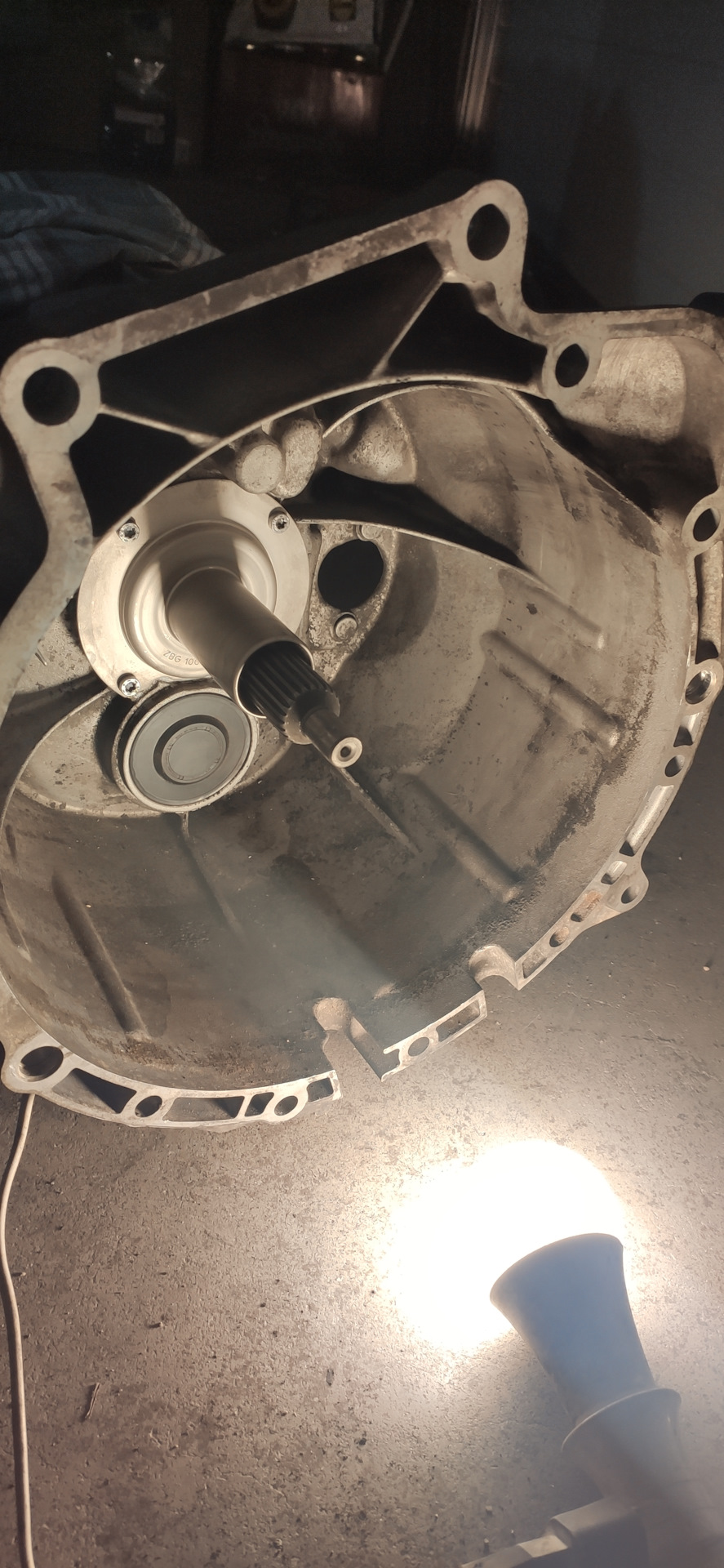 Обслуживание МКПП GS6-37BZ/DZ — BMW 3 series (E46), 2 л, 2006 года ...