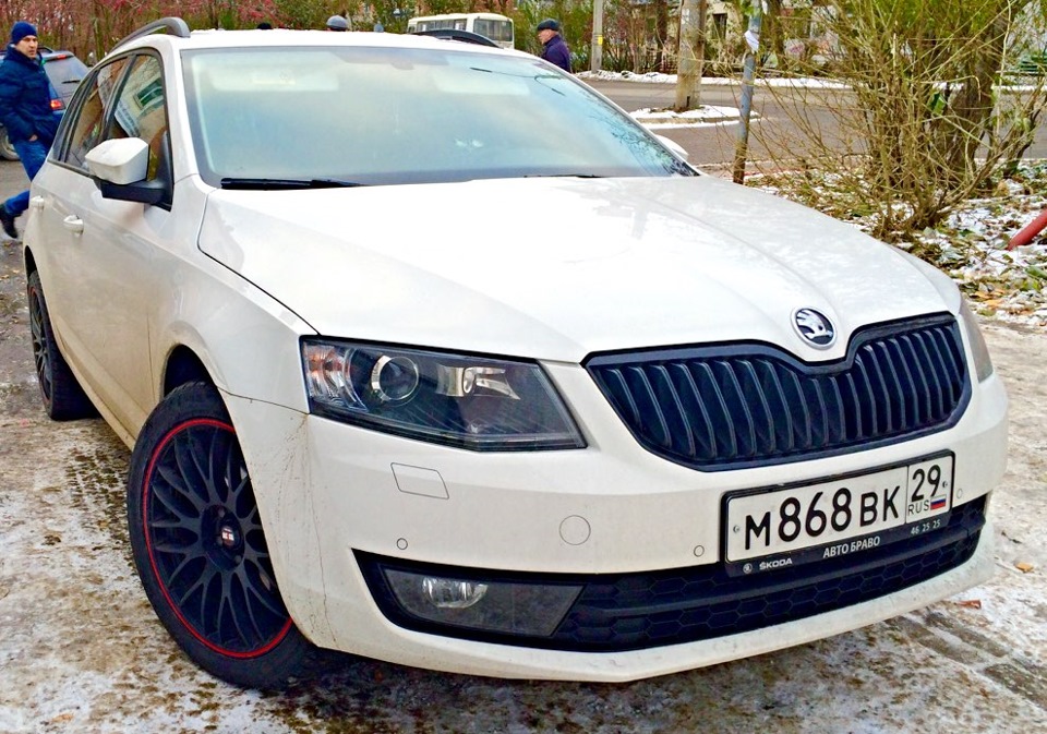 Запись от 24 ноября 21:24 — Skoda Octavia Combi A7 Mk3, 1,4 л, 2013 года | фотография | DRIVE2