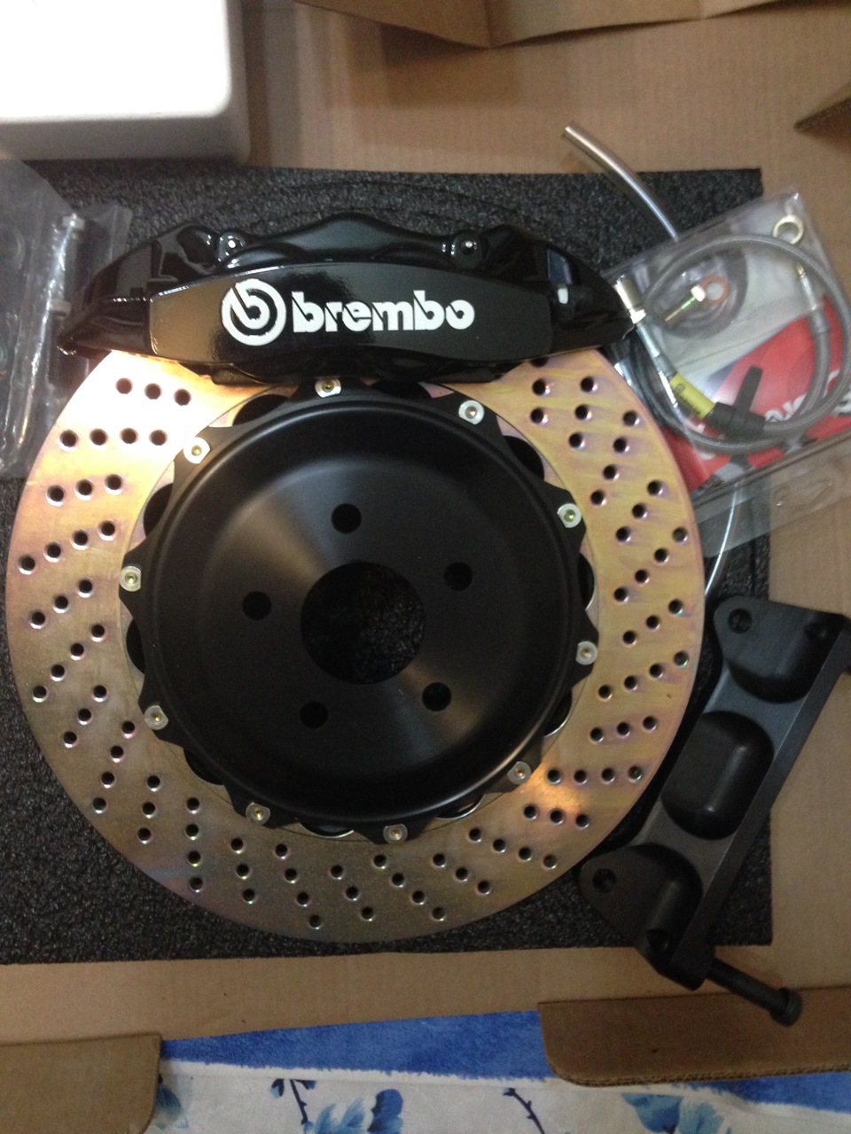 Тормозилки Brembo — Toyota GT86, 2 л, 2014 года | тюнинг | DRIVE2