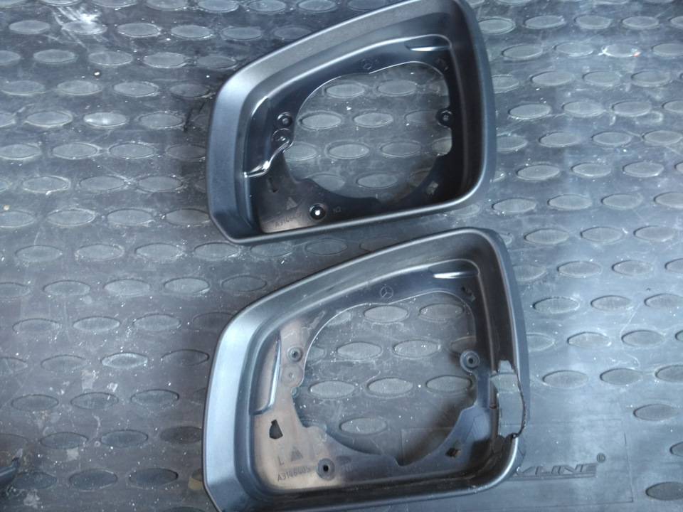 A2048110121 Корпус зеркала Mercedes | Запчасти на DRIVE2