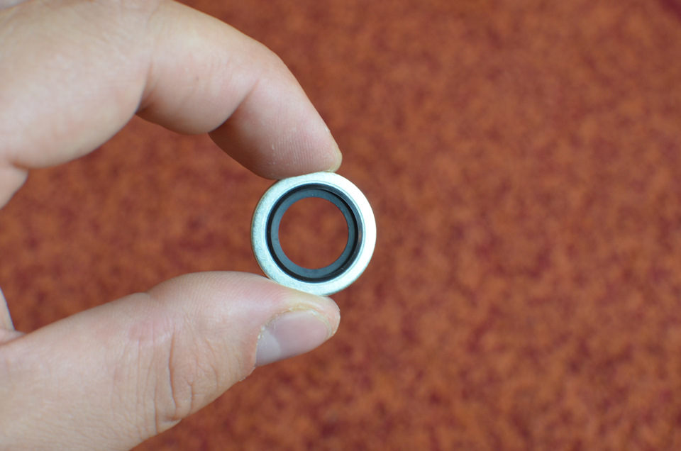 016488 Уплотнительное кольцо, резьбовая пробка маслосливн. отверст ...