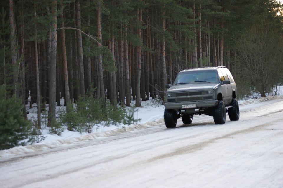 дачные фото — Chevrolet Tahoe (GMT400), 5,7 л, 1995 года | фотография | DRIVE2