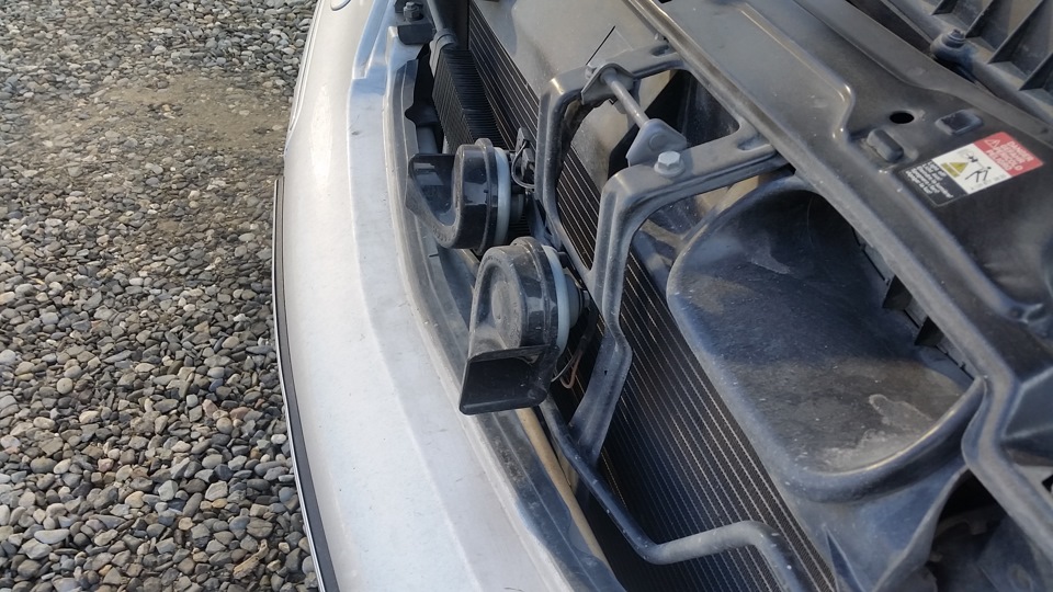 Гудок онемел. Замена — Mercedes-Benz C-Class (W203), 2 л, 2001 года ...