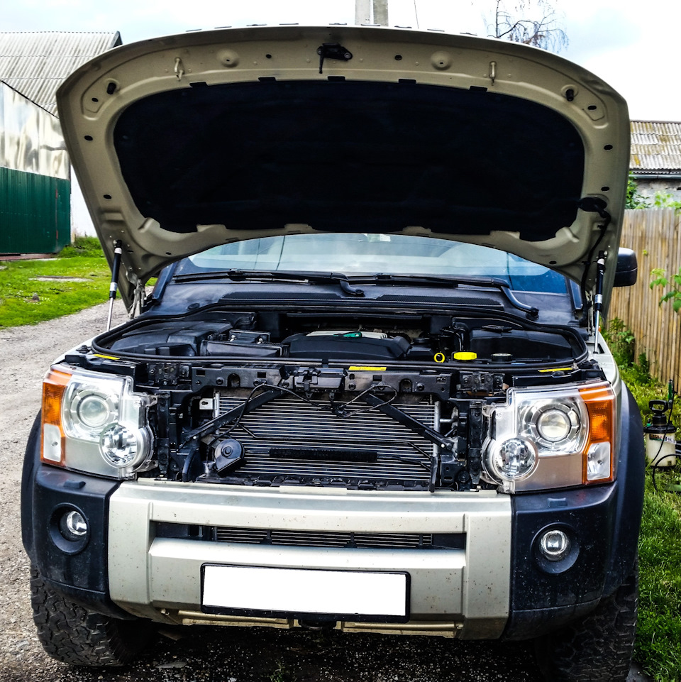 Замена радиатора кондиционера — Land Rover Discovery III, 4,4 л, 2006 ...