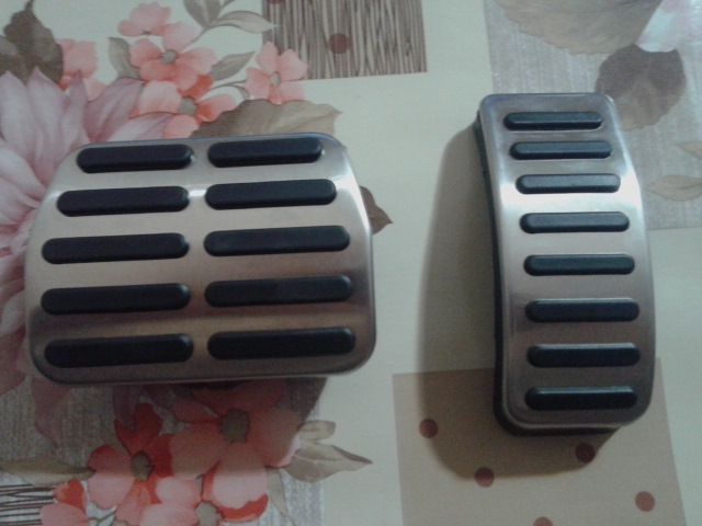 накладки на педали под оригинал — Volkswagen Golf Mk3, 1,8 л, 1992 года ...