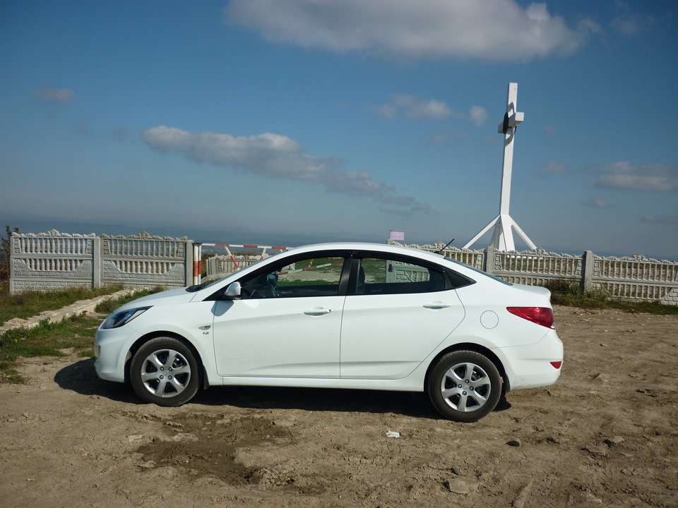 Hyundai Solaris (1G), 1,6 л, 2013 года | просто так | DRIVE2