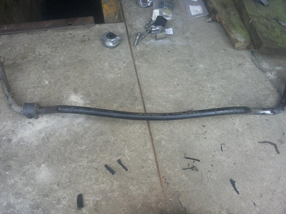 Замена втулок переднего стабилизатора Mercedes W203. — Mercedes-Benz C ...