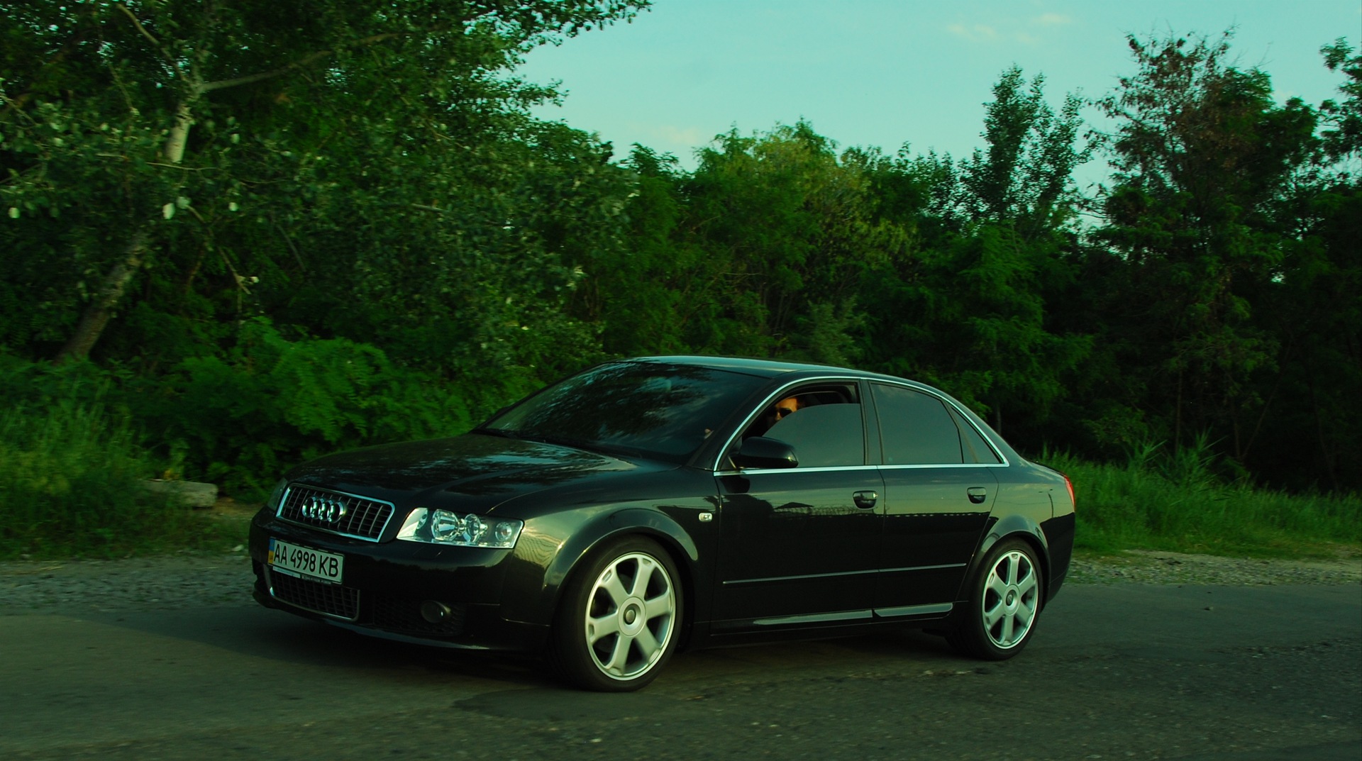 Wheels in motion — Audi A4 (B6), 1,8 л, 2003 года | фотография | DRIVE2