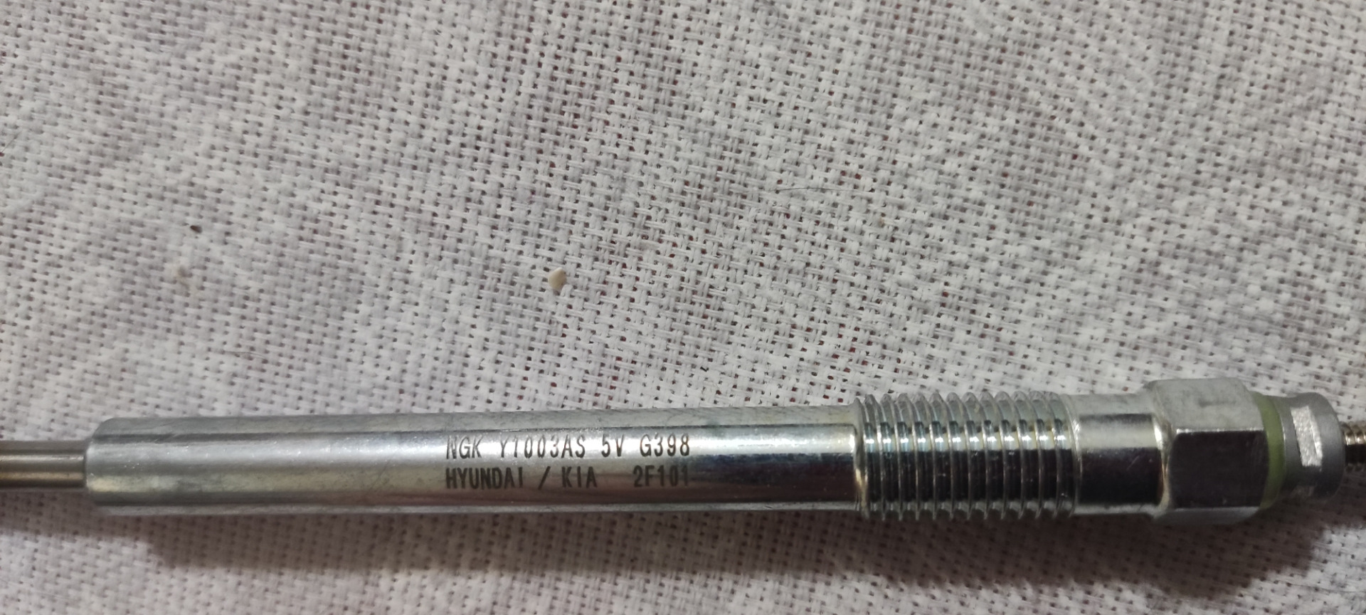 Заменил свечи D4HB 367102F101 — Hyundai Santa Fe (2G), 2,2 л, 2010 года ...