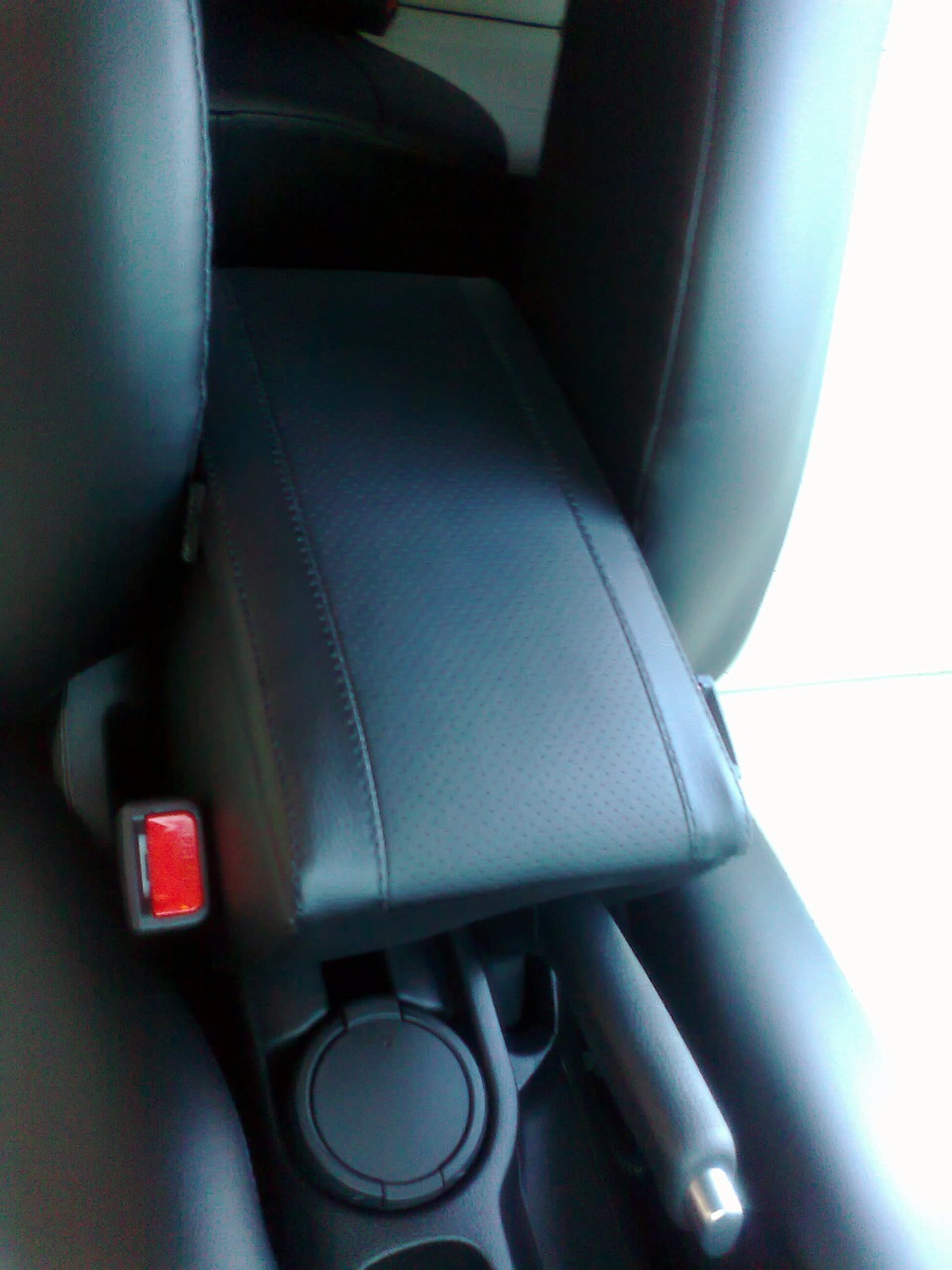 Подлокотник на КИА РИО + фото салона. — Сообщество «DRIVE2 Коломна ...