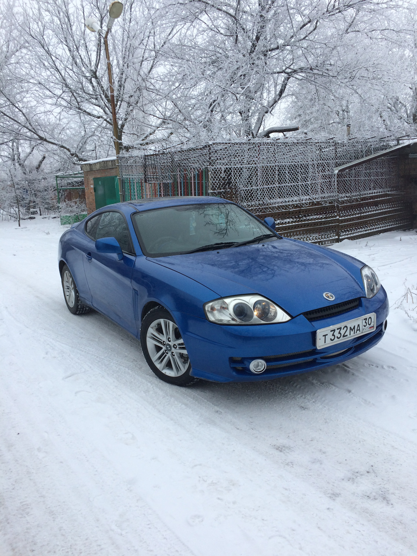 Появилась "зима"! — Hyundai Tuscani (GK), 2 л, 2003 года | колёсные ...