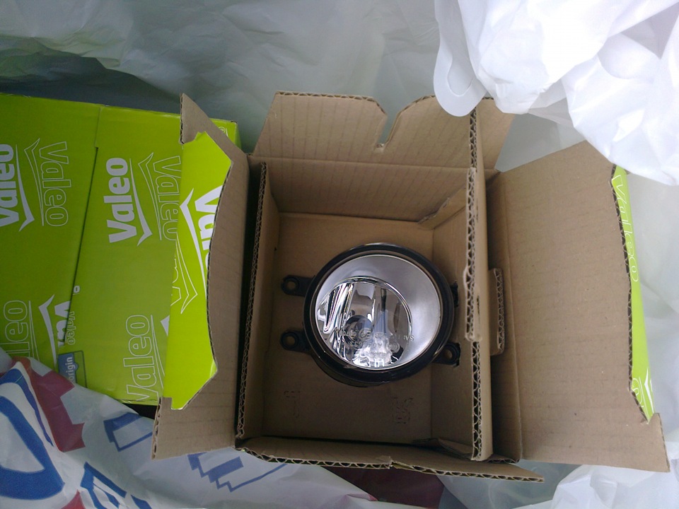 Противотуманные фары — Toyota Corolla (140/150), 1,6 л, 2012 года ...