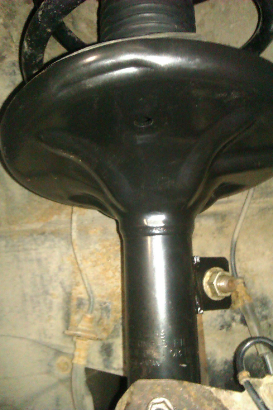 Пружина переднего Амо — Mitsubishi Grandis, 2,4 л, 2007 года | своими ...