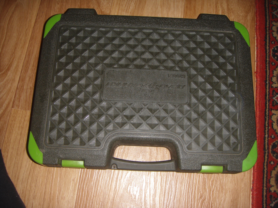 "дело техники 620851" Набор головок — УАЗ 31512, 2,7 л, 1993 года ...