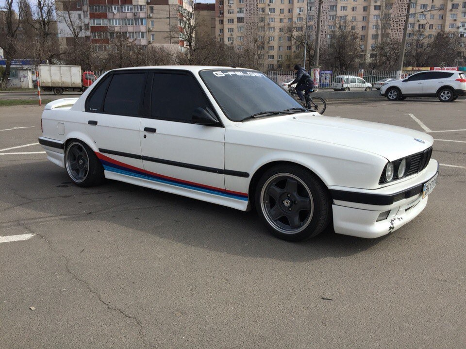 Снова Schmidt Modern Line — BMW 3 series (E30), 3 л, 1987 года ...