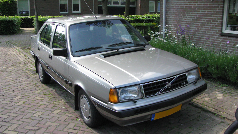 Volvo 340 1.4 бензиновый 1984 | на DRIVE2