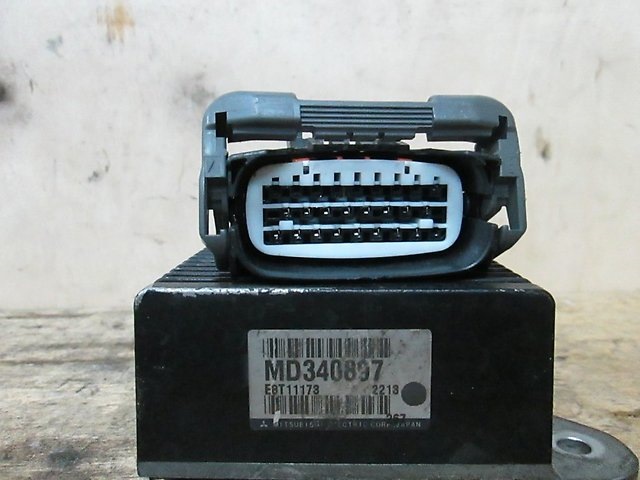 MD340897 Блок управления впрыском E8T11171 Mitsubishi Carisma 1.8 16V ...