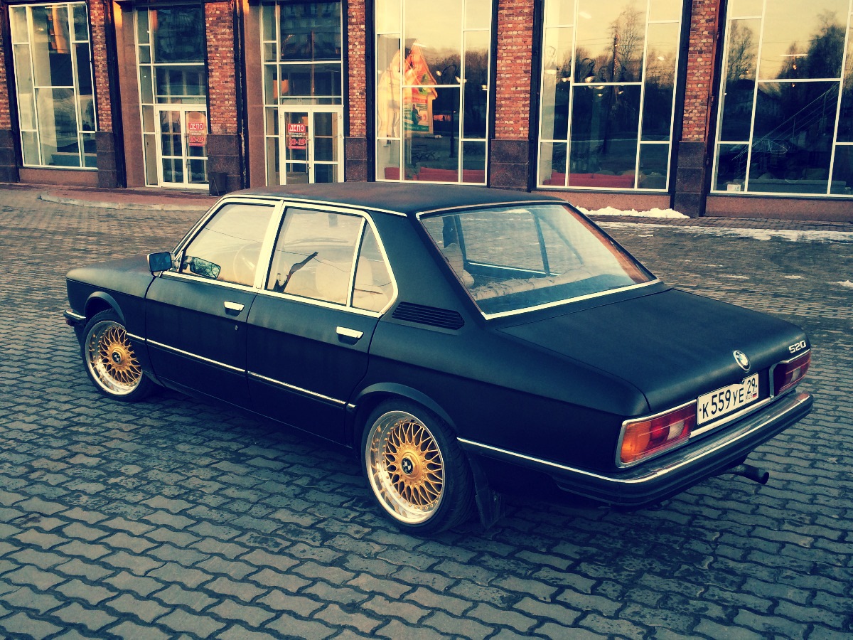 Фотосетик с телефонца — BMW 5 series (E12), 2,5 л, 1978 года | фотография | DRIVE2