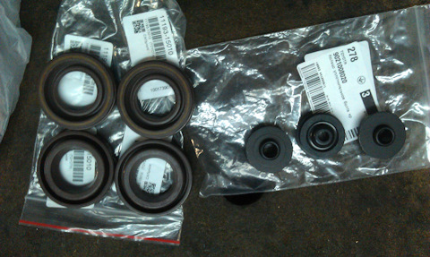 1119315010 КОЛЬЦО УПЛОТНИТЕЛЬНОЕ СВЕЧНОГО КОЛОДЦА. TOYOTA LEXUS ...