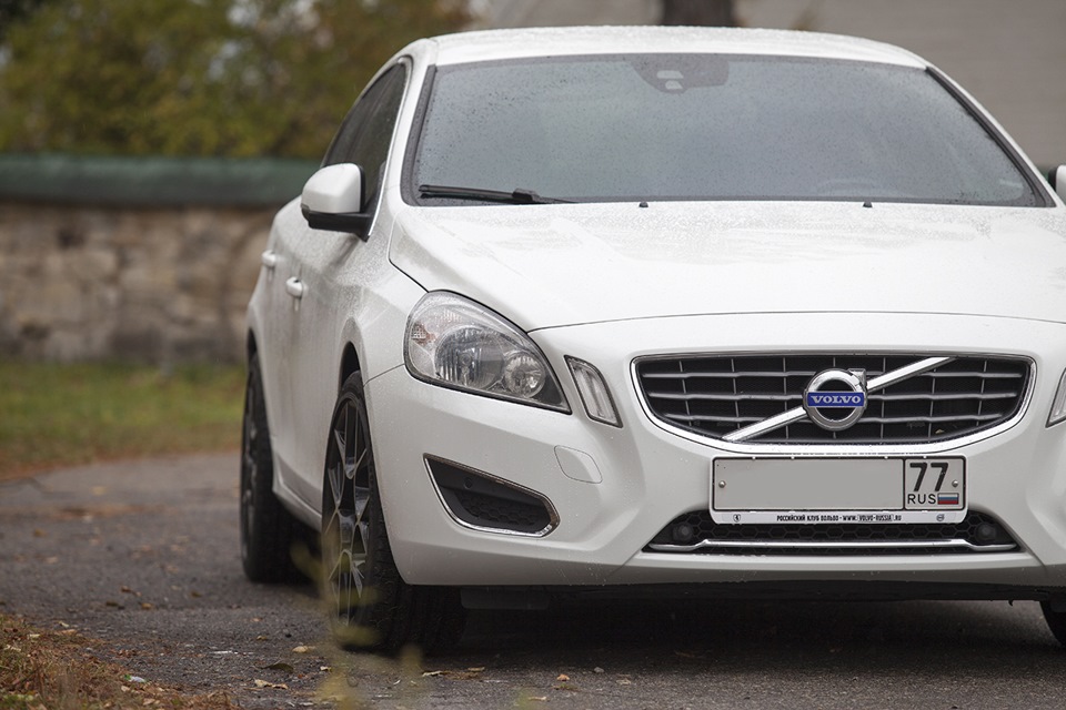 Закрыли лето! — Volvo S60 (2G), 1,6 л, 2011 года | колёсные диски | DRIVE2