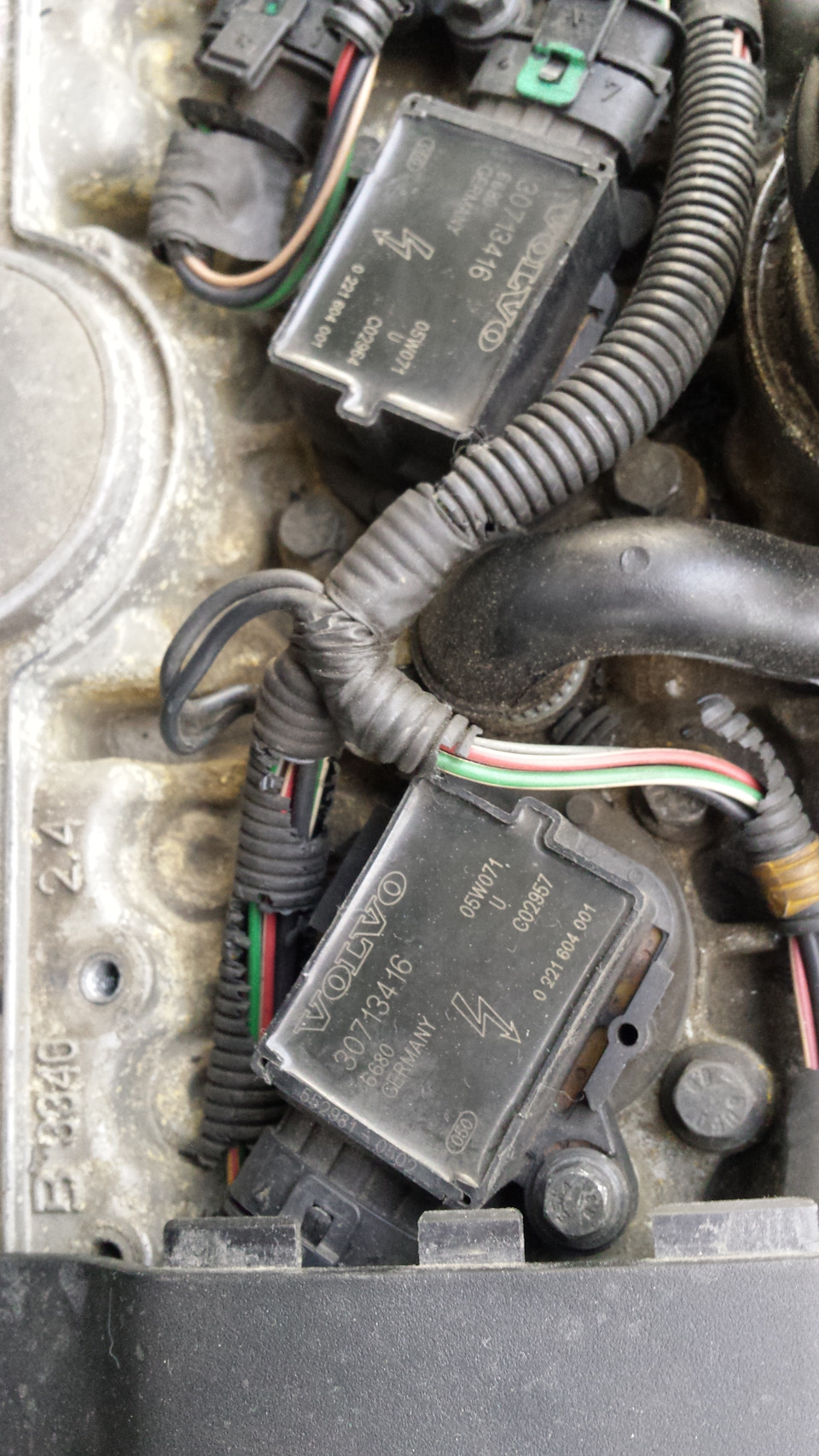 0221604001 Катушка зажигания BOSCH | Запчасти на DRIVE2