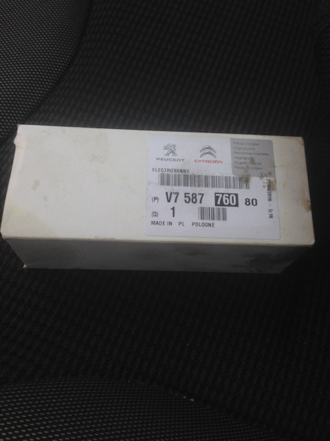 V758776080 Клапан вариатора фаз PSA 1.6i 16V EP6 Peugeot Citroen ...