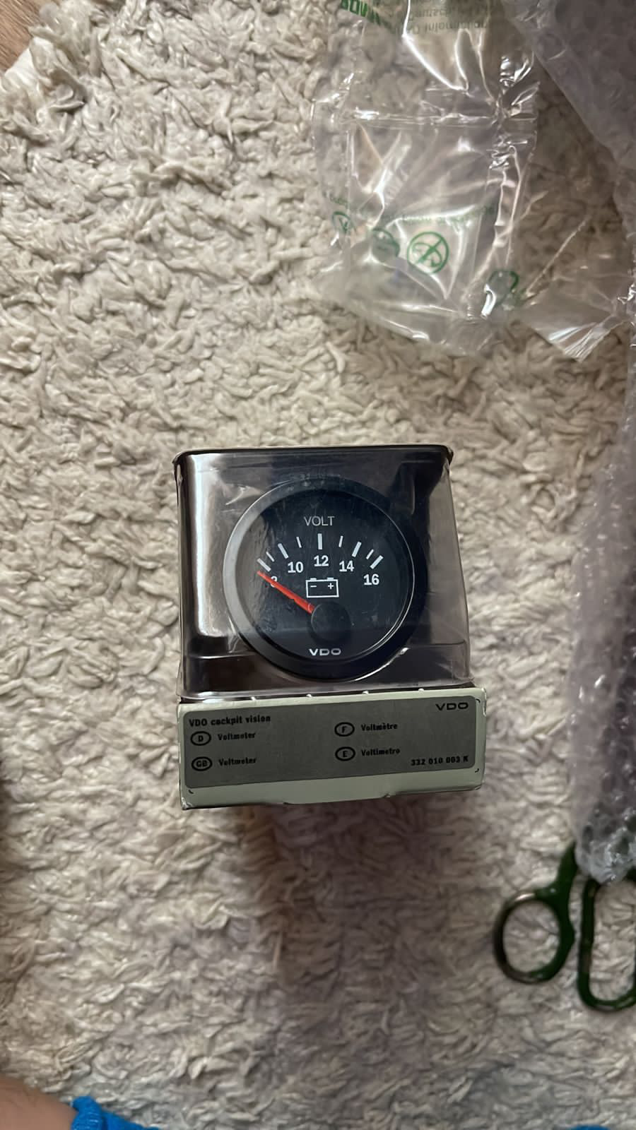 Вольтметр VDO — Volkswagen Golf Mk1, 1,1 л, 1975 года | запчасти | DRIVE2