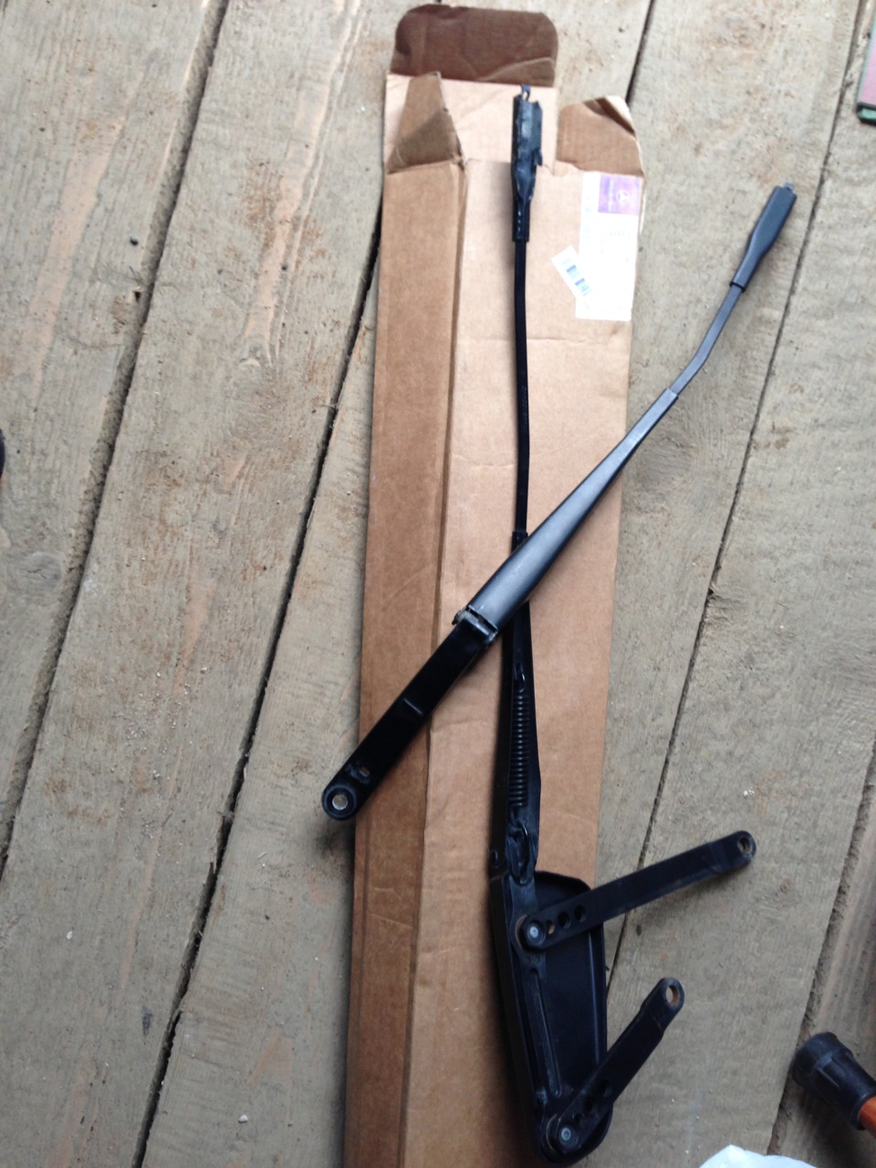 Рычаги стеклоочистителей — Mercedes-Benz M-Class (W164), 3,5 л, 2006 ...