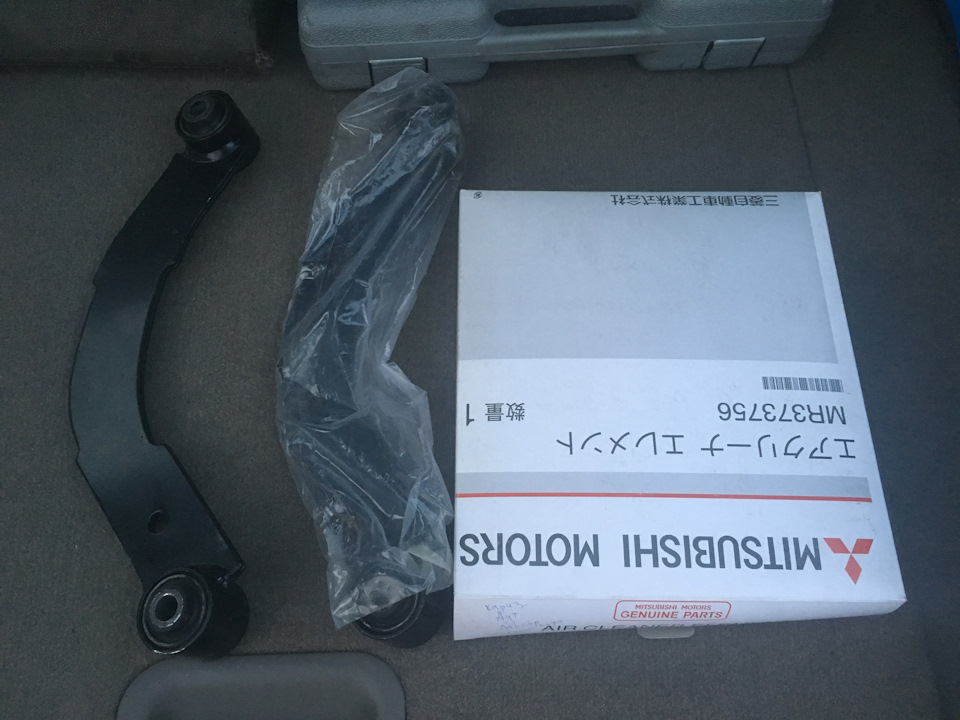 MR373756 Фильтр воздушный Mitsubishi | Запчасти на DRIVE2