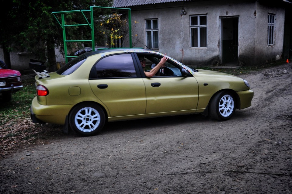 Відкриття автоклубу в Косові… — Daewoo Lanos, 1,5 л, 2007 года ...
