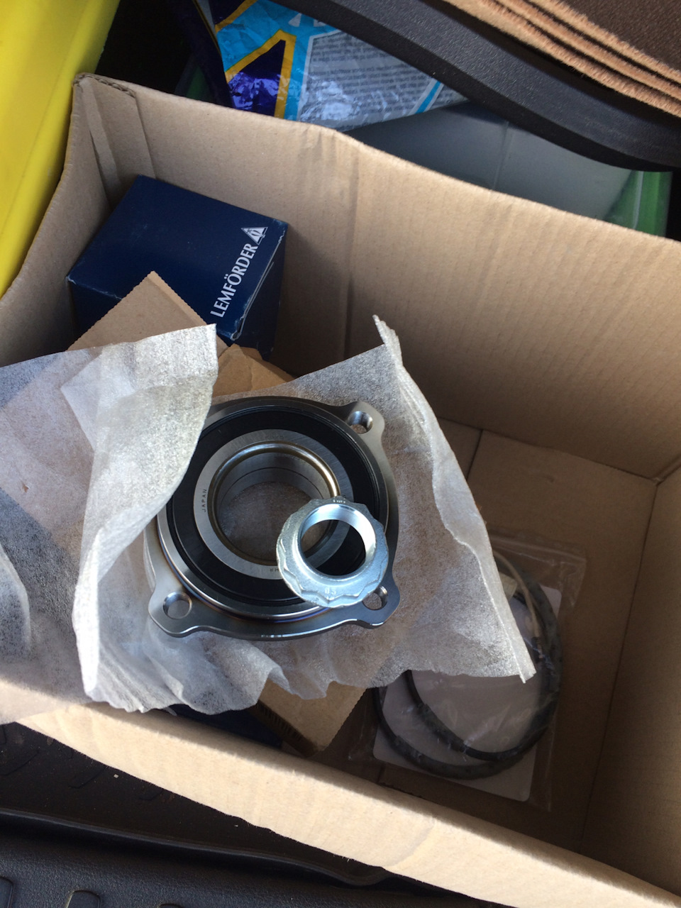 Замена ступичного — BMW X1 (E84), 2 л, 2011 года | запчасти | DRIVE2