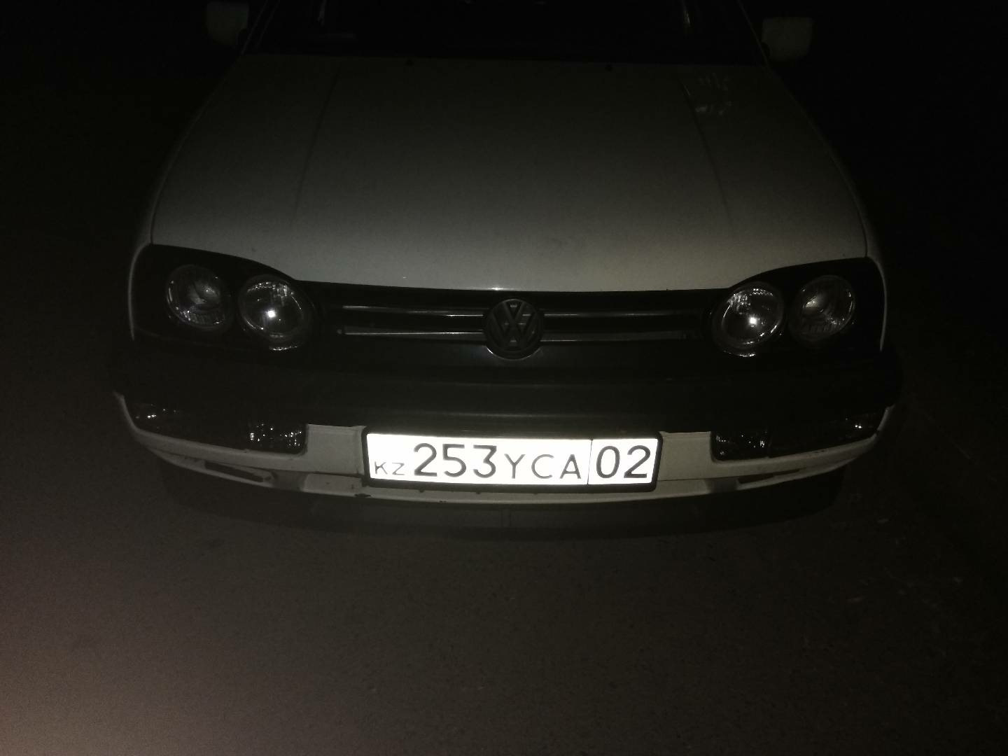 Hella dual round — Volkswagen Golf Mk3, 1,8 л, 1993 года | стайлинг ...
