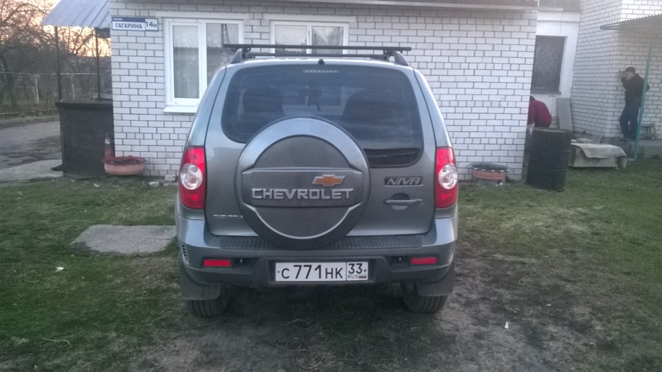 Чехол на запасное колесо — Chevrolet Niva (1G), 1,7 л, 2015 года ...