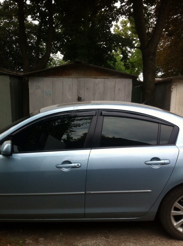 Дефлекторы на окна — Mazda 3 (1G) BK, 1,6 л, 2007 года | аксессуары ...