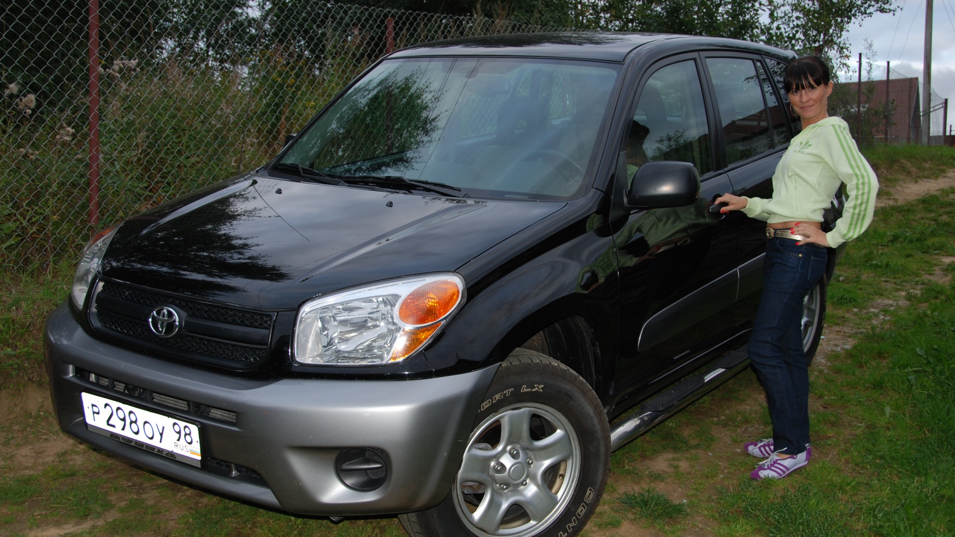 Toyota RAV4 (II) 2.0 бензиновый 2005 | 2005 на DRIVE2