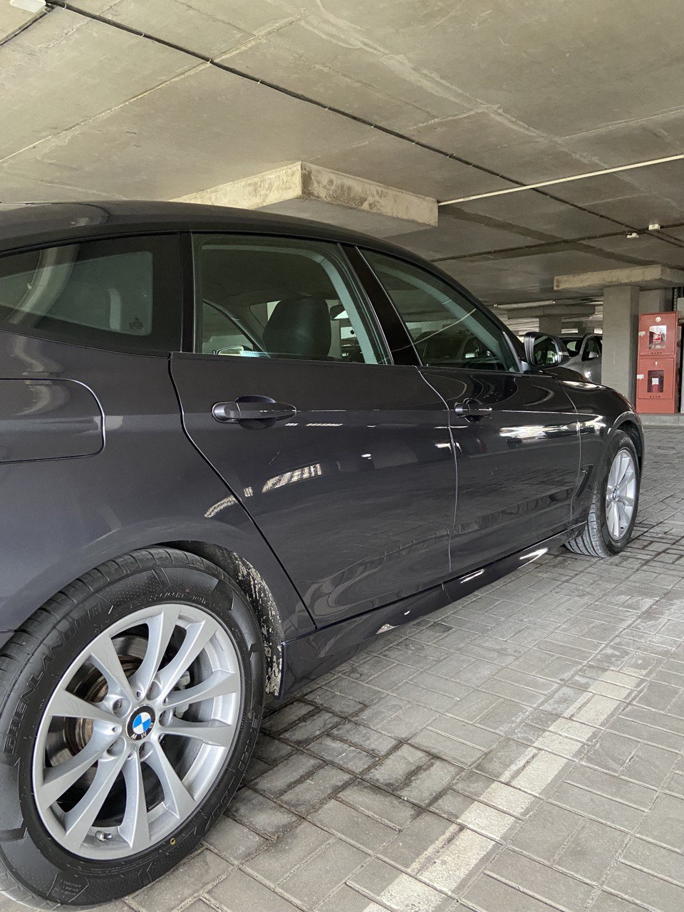 Установка М/// порогов BMW F34 GT — BMW 3 series Gran Turismo (F34), 2 ...