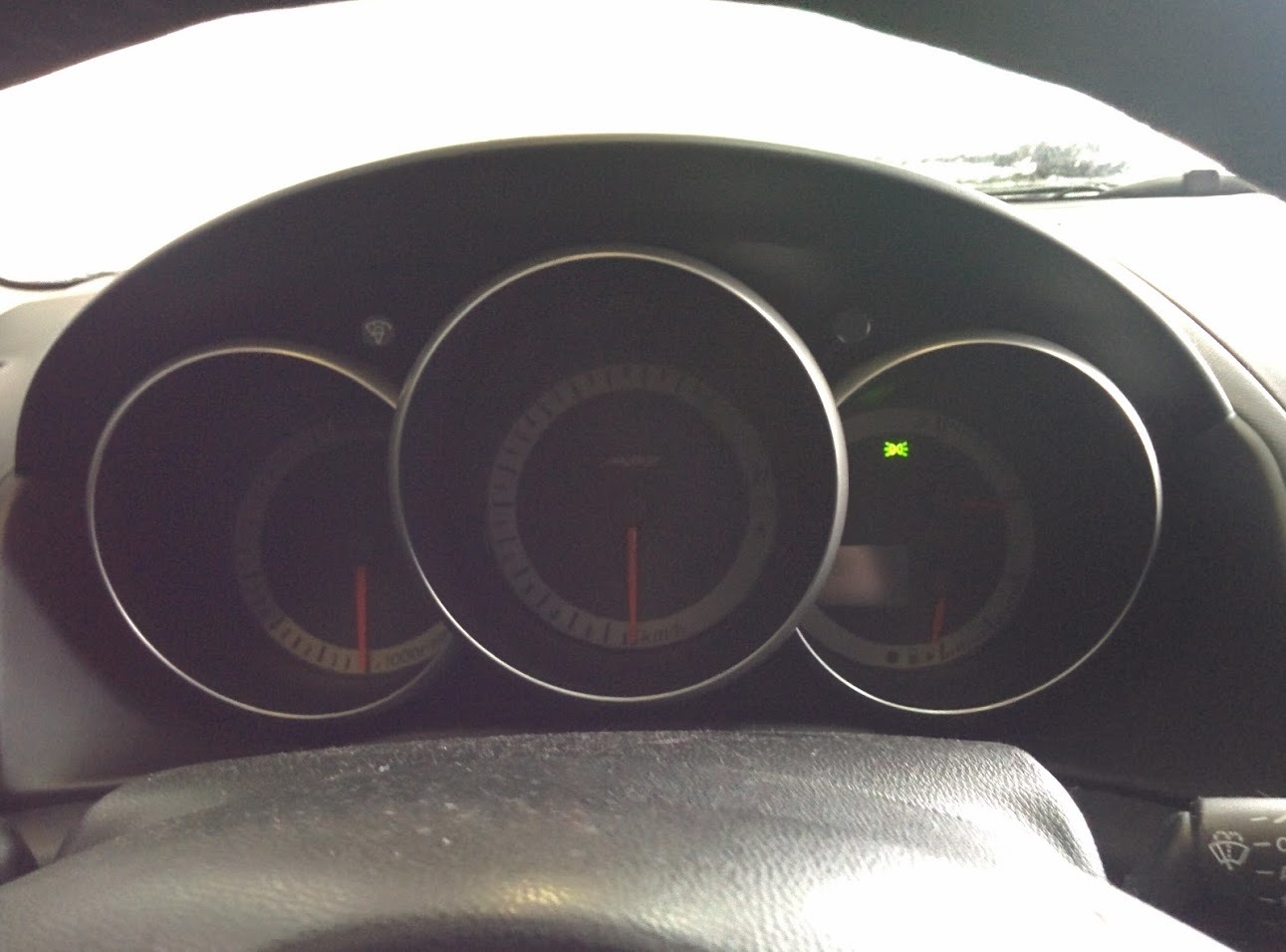 Горит индикатор света — Mazda 3 MPS (1G), 2,3 л, 2007 года ...