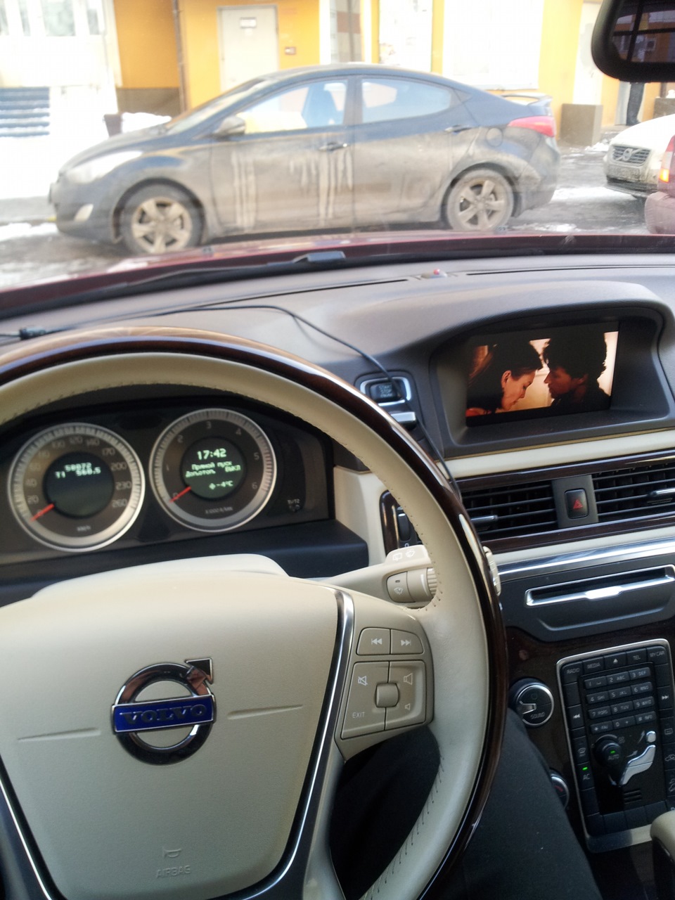 ручки и крючки — Volvo XC70 III, 2,4 л, 2011 года | тюнинг | DRIVE2