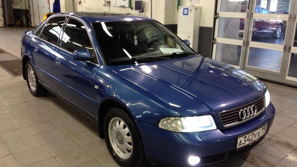 Audi A4 (B5) 2.4 бензиновый 1999 | на DRIVE2