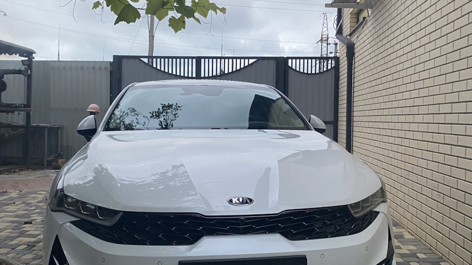 Прыгающий капот — KIA K5 (3G), 1,6 л, 2019 года | другое | DRIVE2