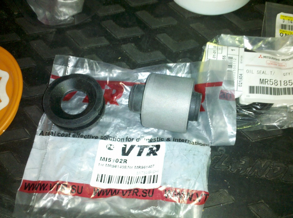 передняя блока с ЭВО РС — Mitsubishi Outlander (1G), 2 л, 2006 года ...