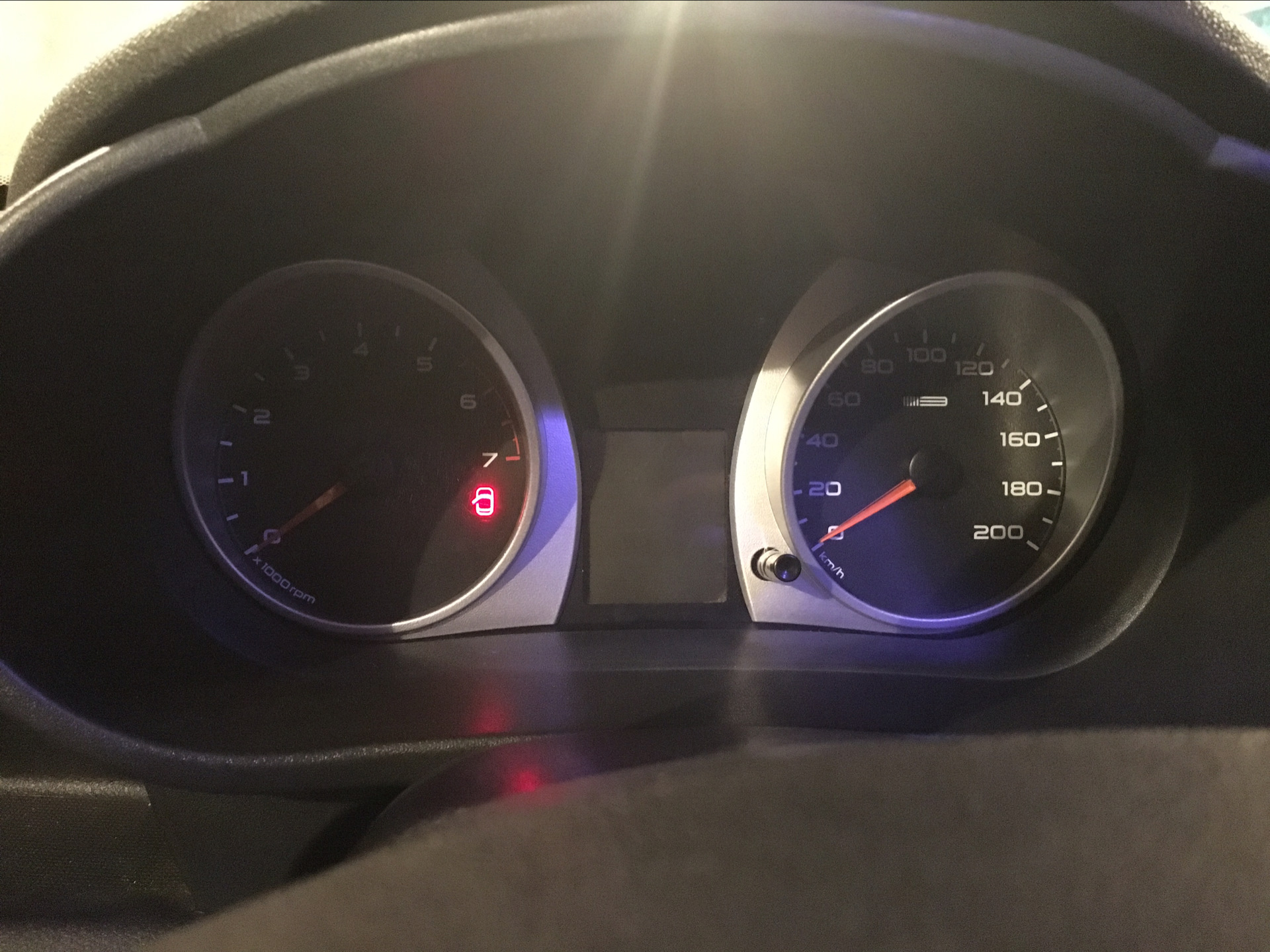 Приборка))) — Lada Гранта (1G), 1,6 л, 2012 года | стайлинг | DRIVE2