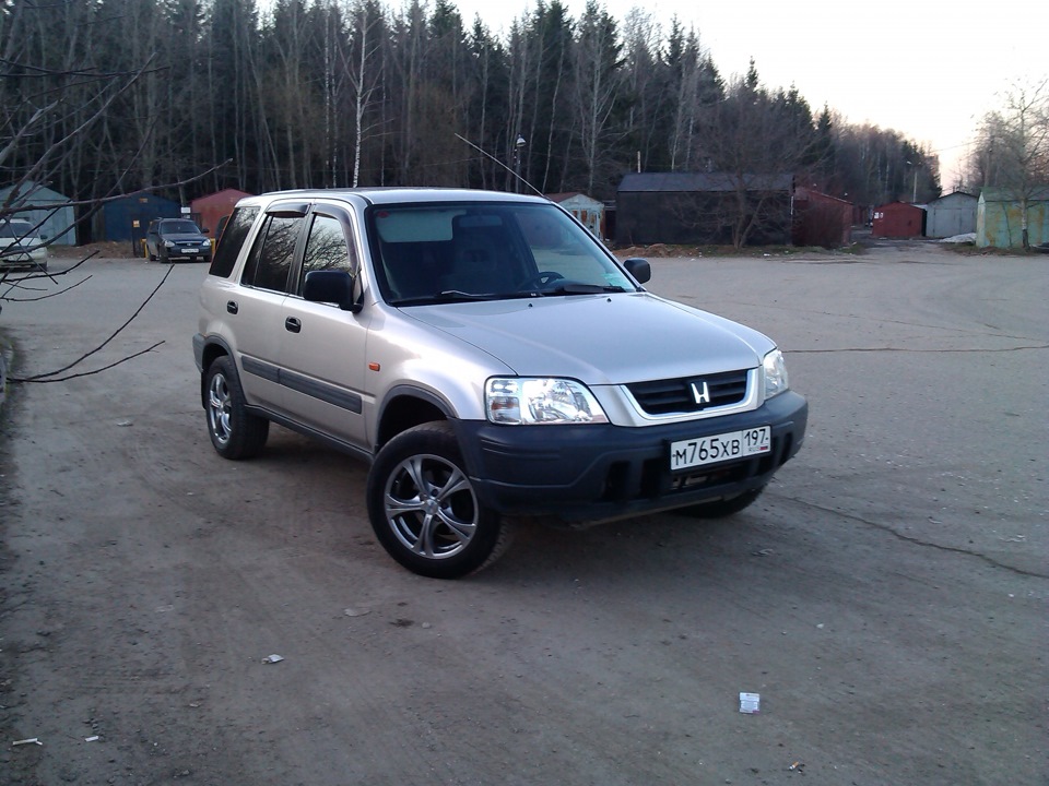 После полировки)) — Honda CR-V (RD1/RD2), 2 л, 1999 года | мойка | DRIVE2