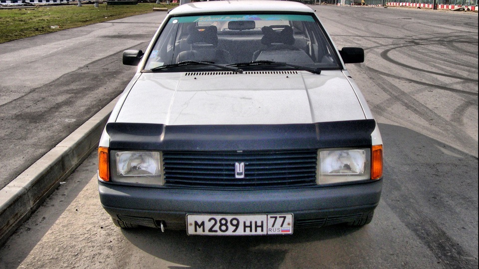 Сломался поводок стеклоочистителя — Москвич 2141, 1,7 л, 1995 года ...