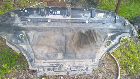 8R0863821C Шумоизоляция / Пыльник бампера / Защита двигателя Audi Q5 ...